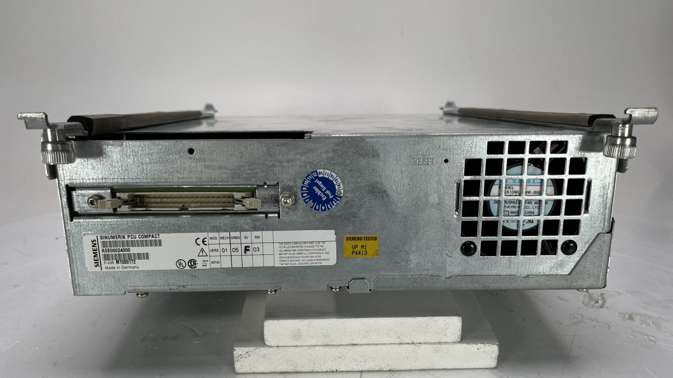 Siemens 6FC5210-0DF01-0AA0 Sinumerik PC/PG PCU 50 Pentium II/333 MHz ...