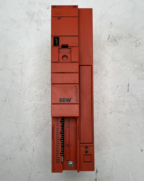 SEW EURODRIVE MC07B0022-5A3-4-00 MOVITRAC B INVERTER | CNC Service